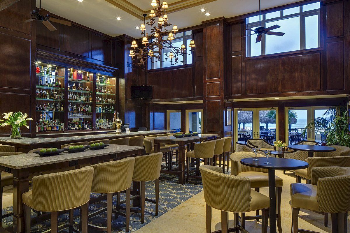 Daytona Beach Bar with Ocean Views | The Shores Resort & Spa